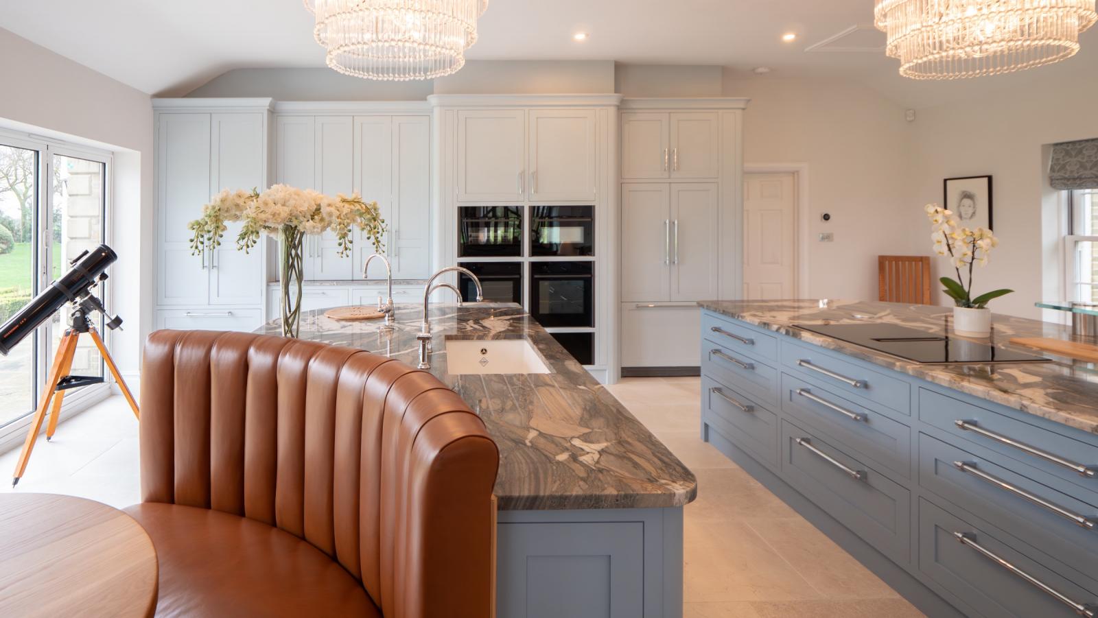 Soft Shaker 12 | Simon’s Kitchens Ltd