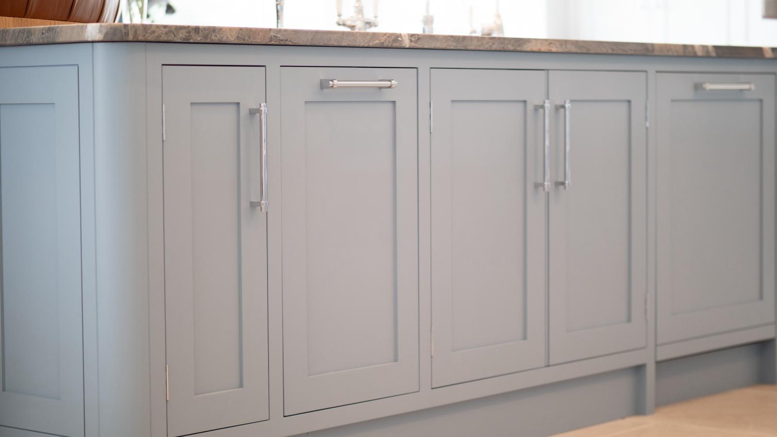 Soft Shaker 12 | Simon’s Kitchens Ltd
